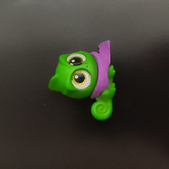 Disney | Toys | Disney Doorables Lets Go Pascal | Poshmark
